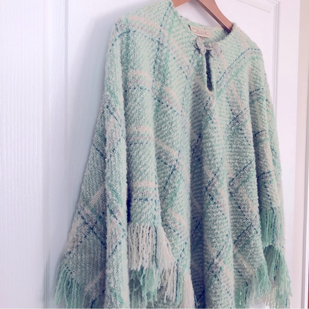 Boyne Valley Weavers Irish Fringed Poncho - Gem